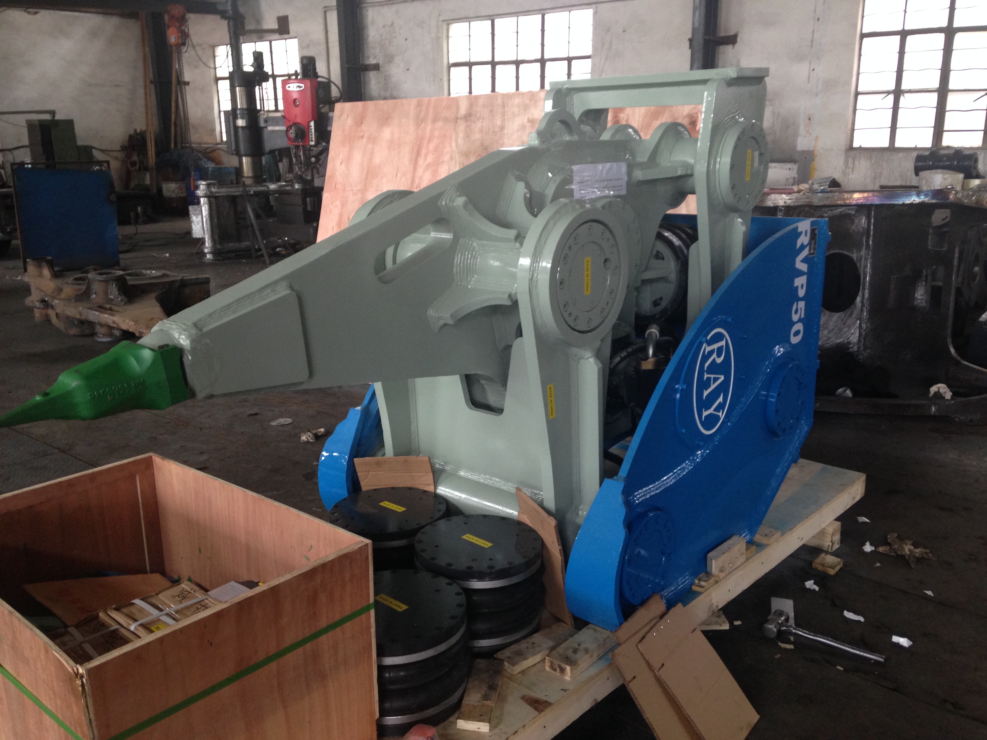 Ray vibro ripper for mining - Changzhou Raymond International Trading ...